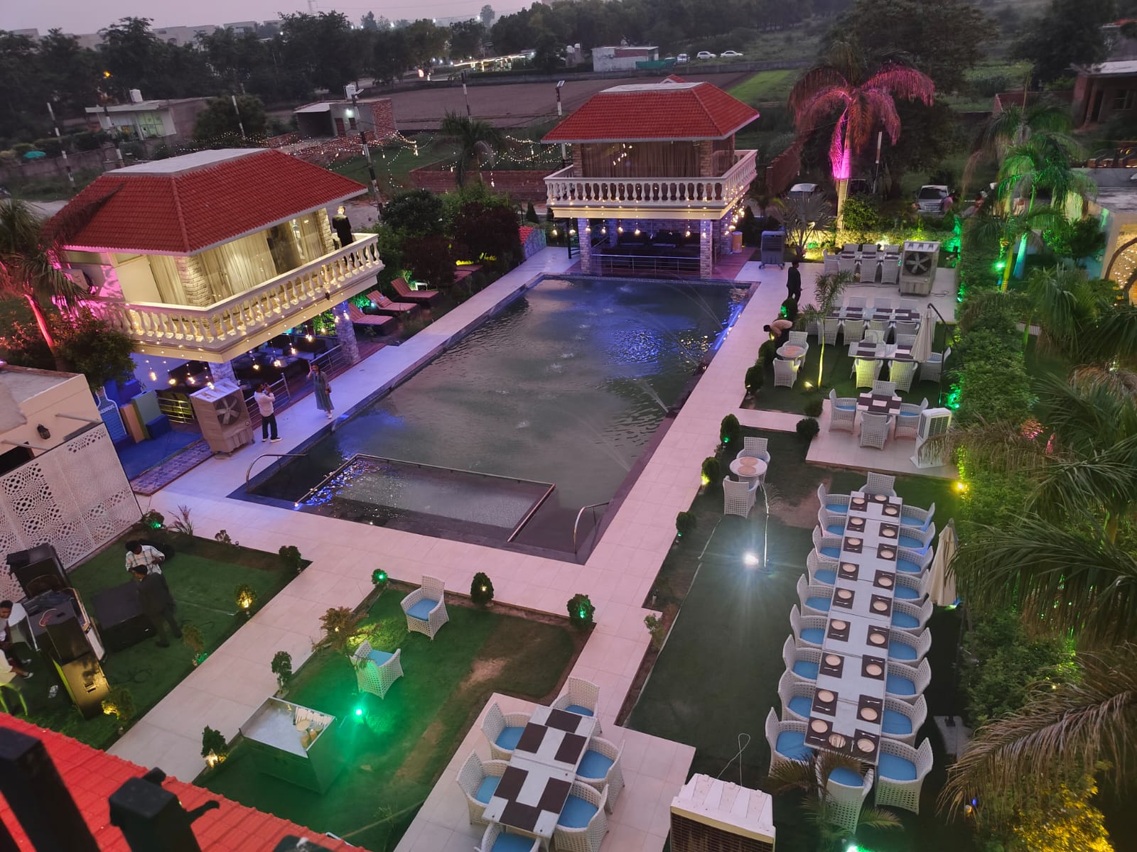 Oasis – Restaurant, Cafe & Bar